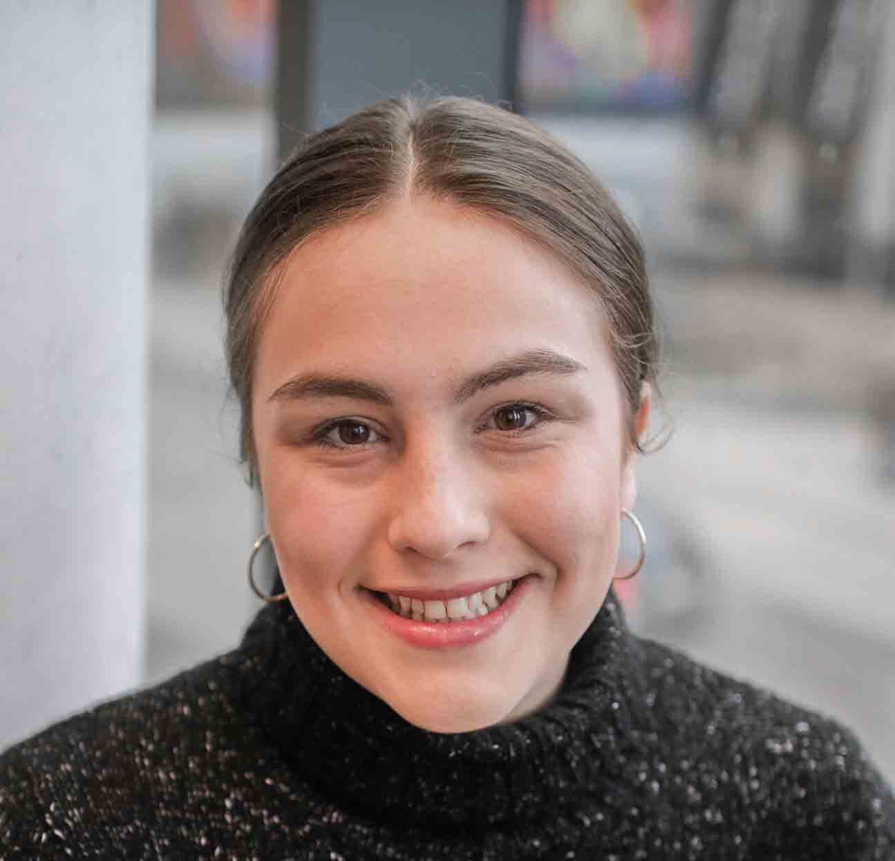 Ariel Brookes - On The Record